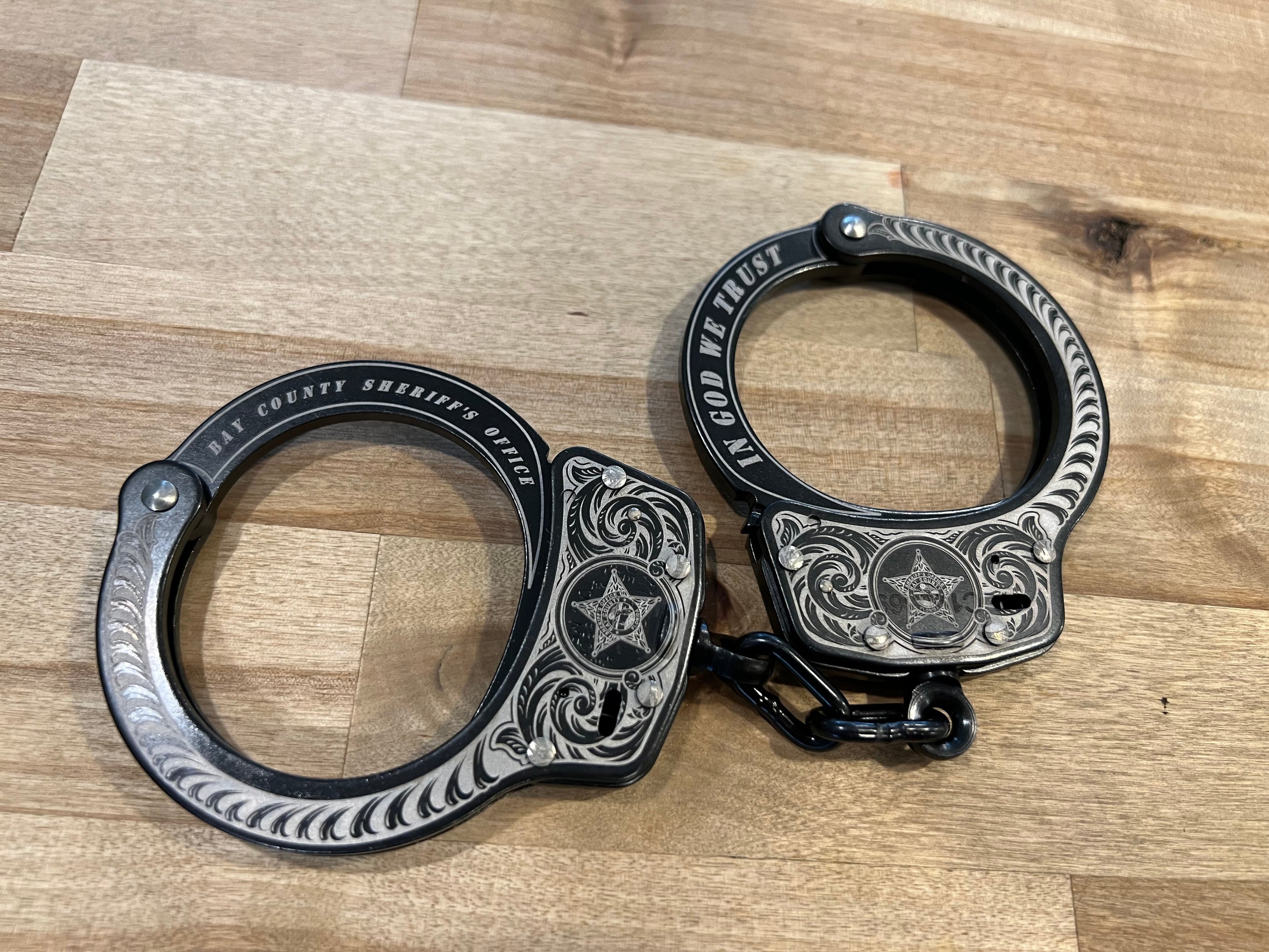 Smith & Wesson Personalized Handcuffs Laser Engraved | Best Challenge ...